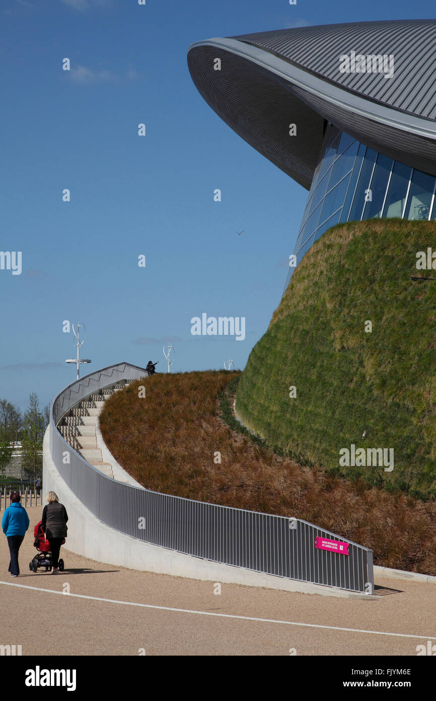 Part of aquatic centre with projecting roof Stock Photo - Alamy
