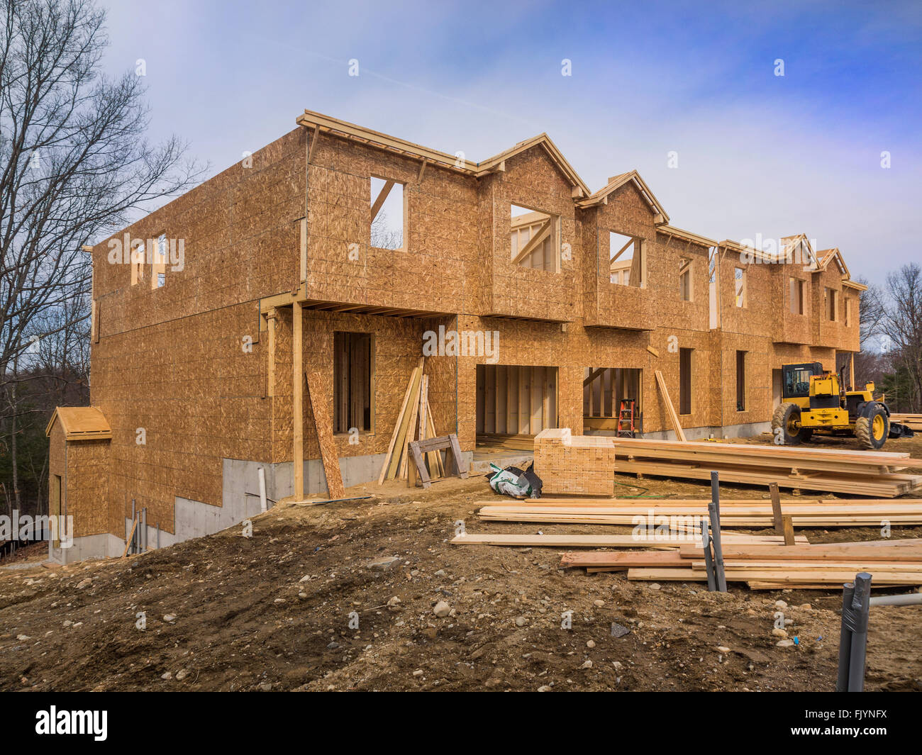 Construction site of apartment house hi-res stock photography and ...