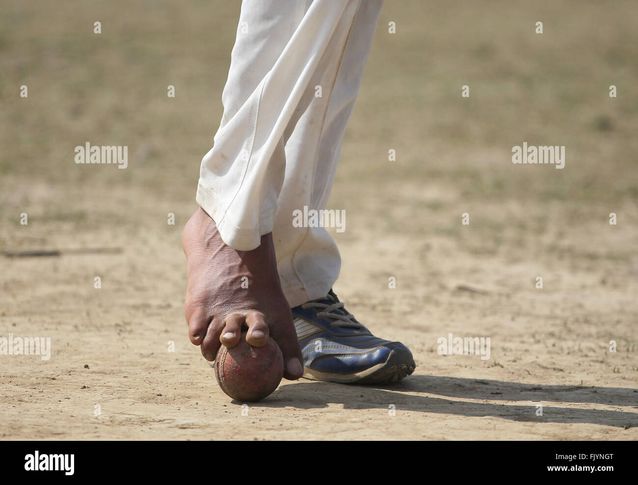 Village cricket match old hi-res stock photography and images - Alamy