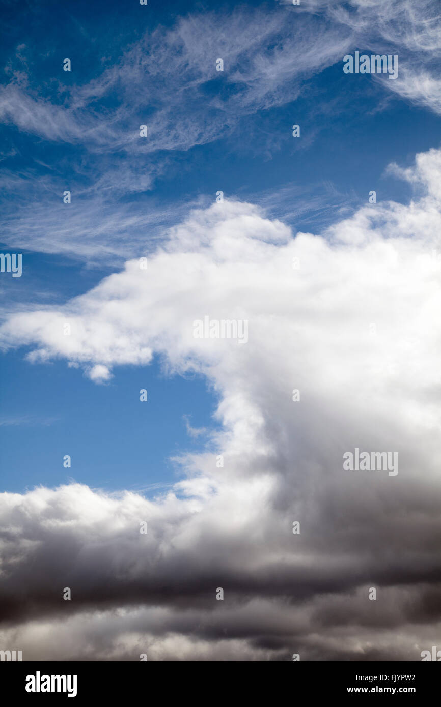 Cloud shapes hi-res stock photography and images - Alamy