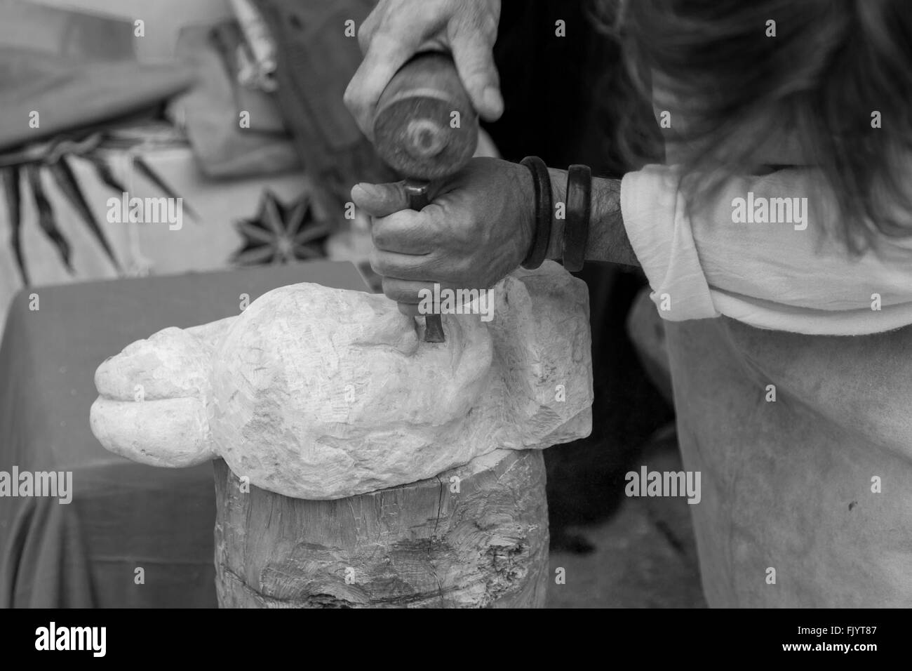 Stone sculptor man Black and White Stock Photos & Images - Alamy