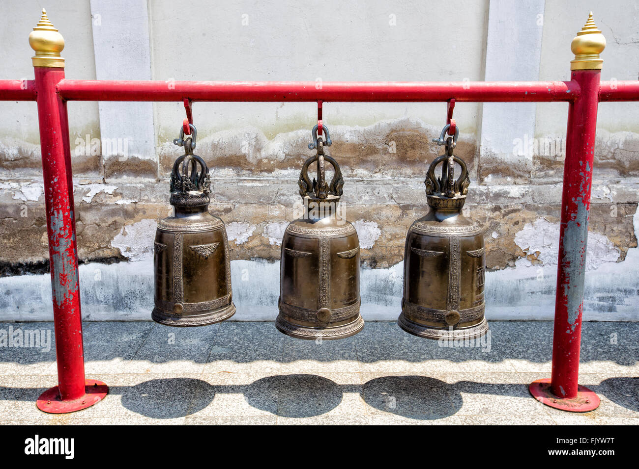Bell Ringing Icon High Resolution Stock Photography and Images - Alamy