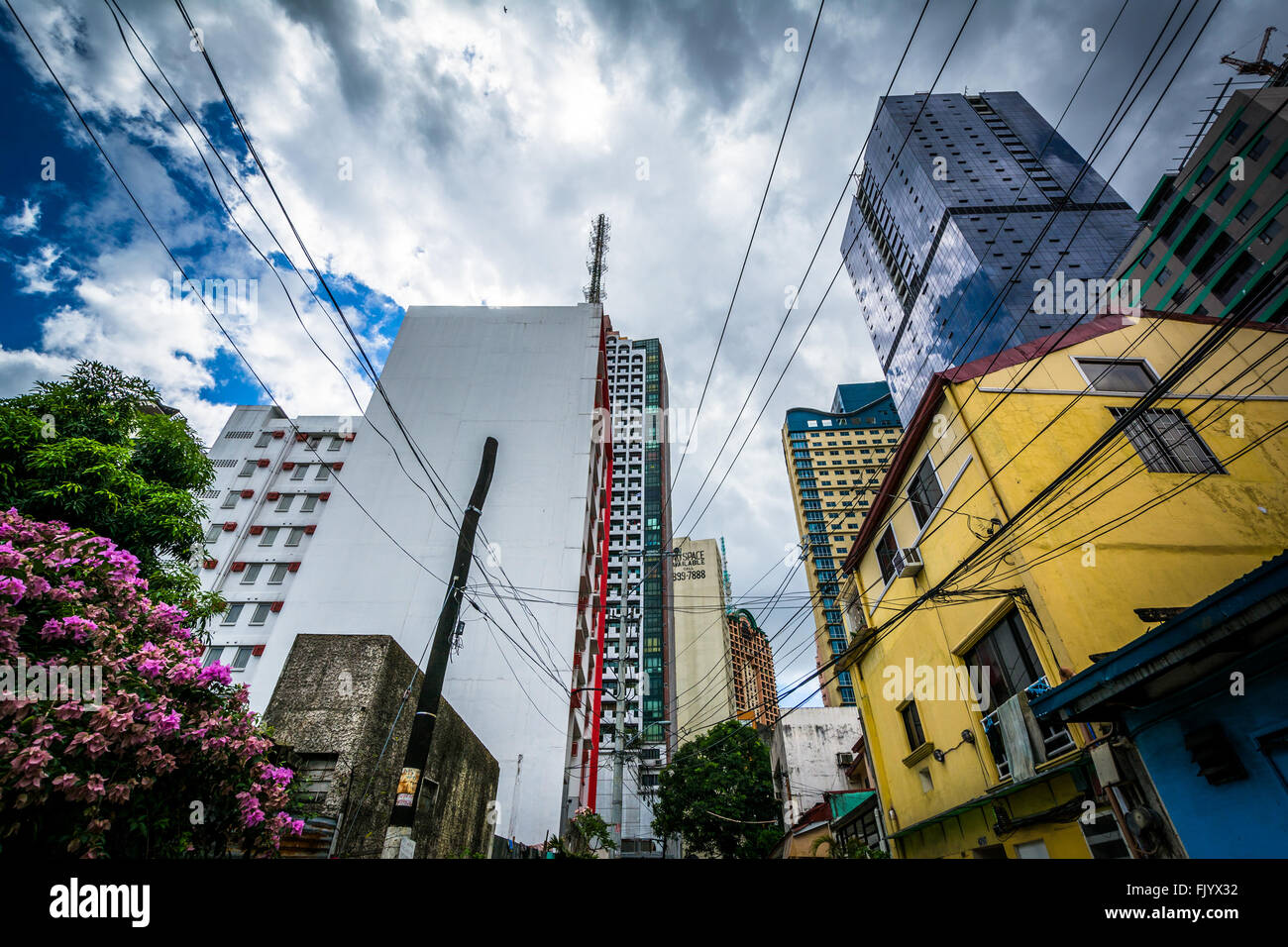 Urban buildings in makati city hi-res stock photography and images - Alamy