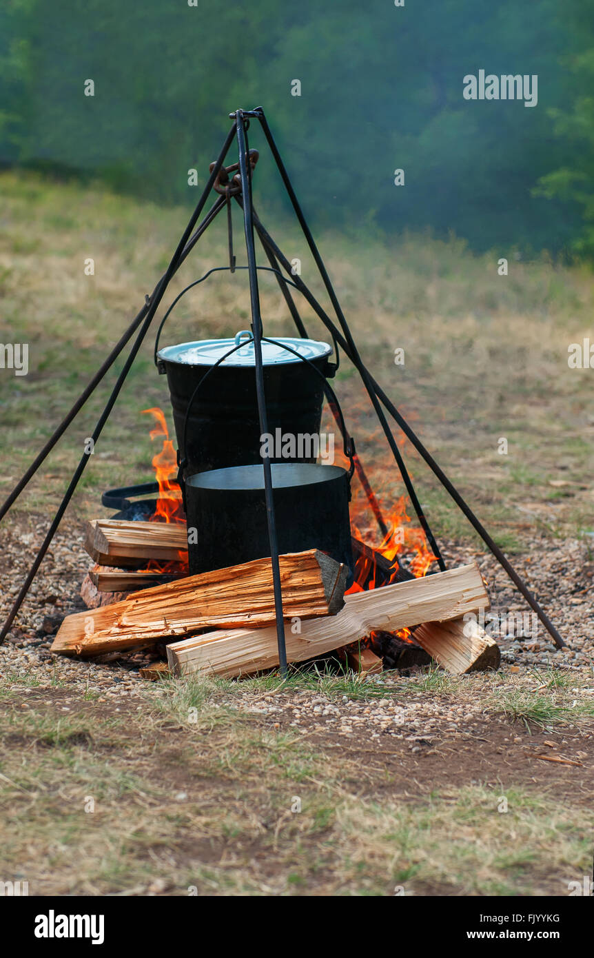 Flame over circle hi-res stock photography and images - Alamy