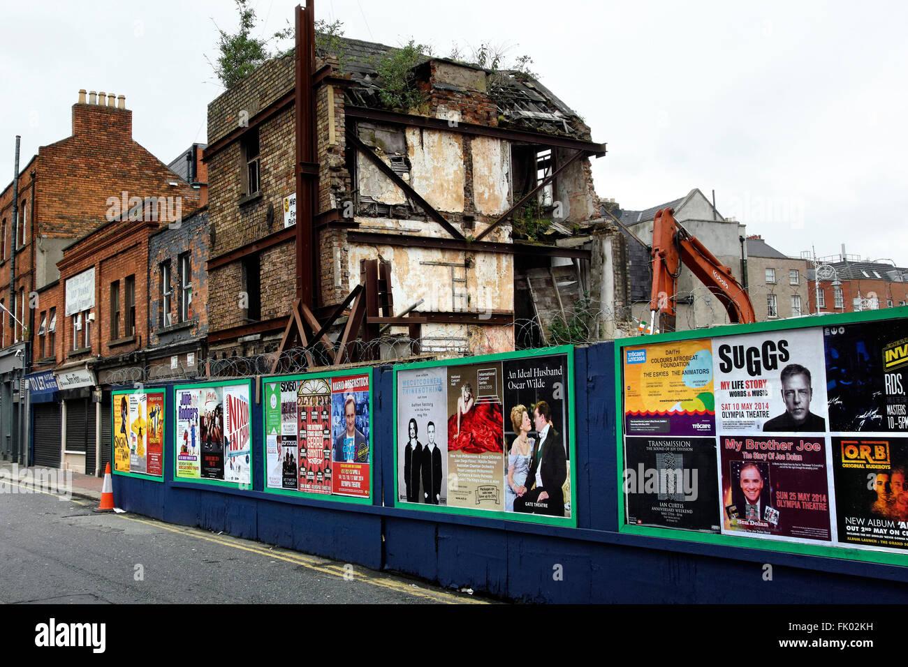 Demolition posters hi-res stock photography and images - Alamy