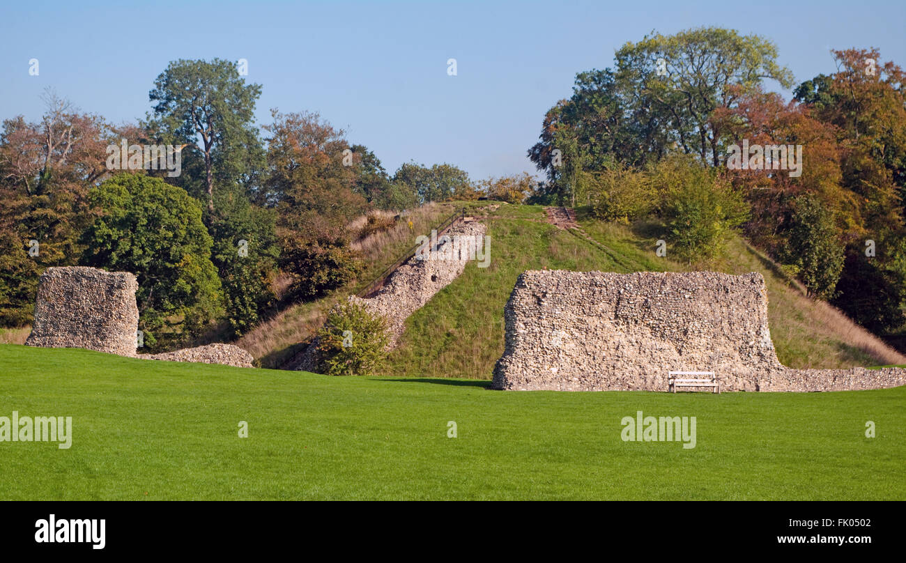 Berkhamsted castle hertfordshire hi-res stock photography and images ...