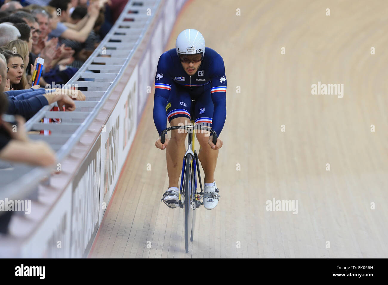 Lee valley Velo Centre, London, UK. 4th March, 2016. UCI Track Cycling ...
