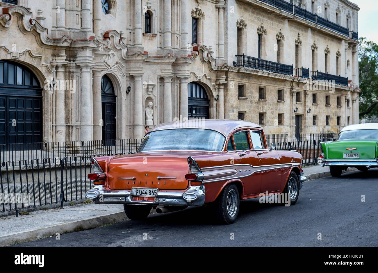 Old American Vintage Car in Havana, Cuba Stock Photo - Alamy