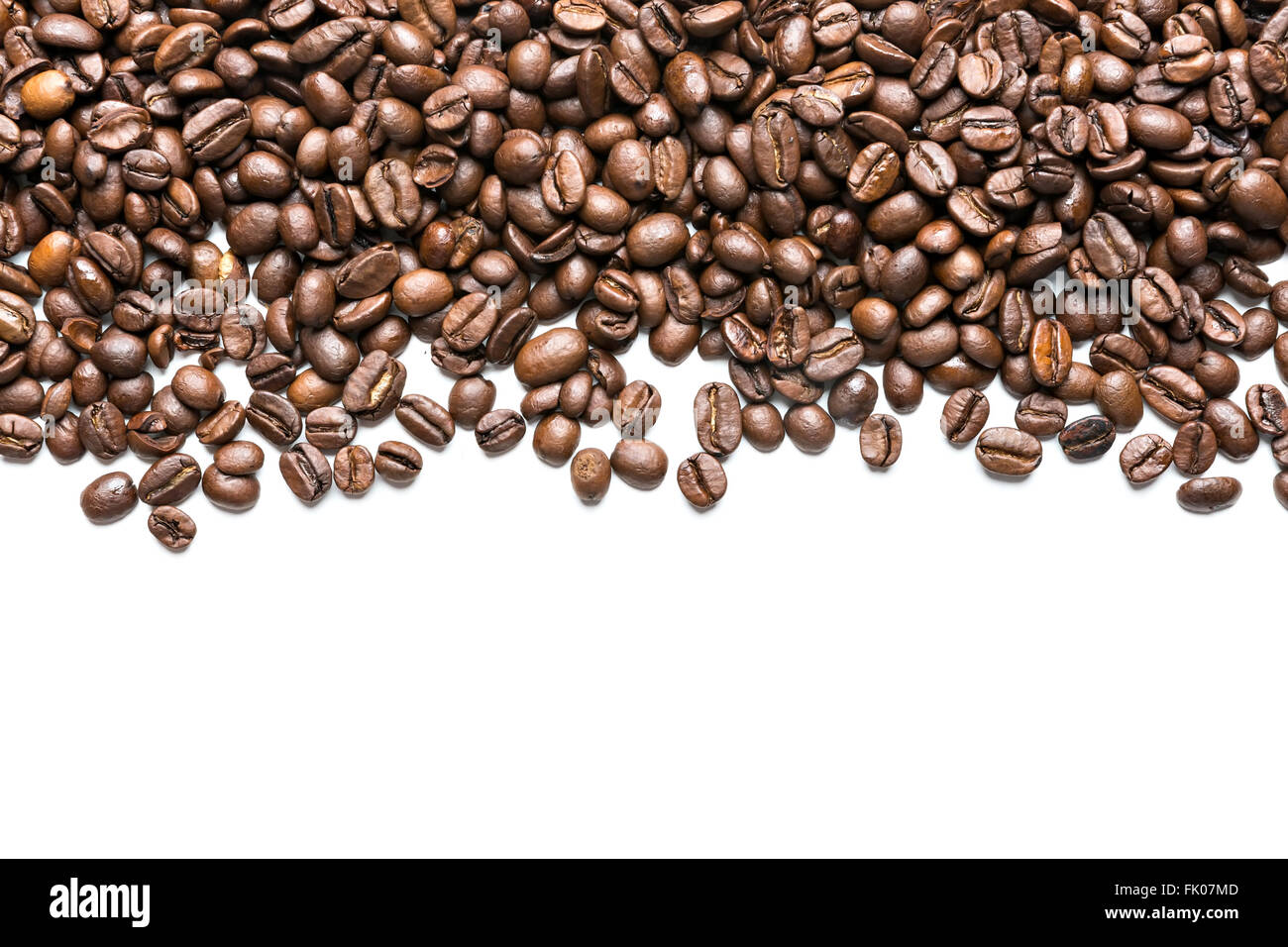 coffee beans stripe isolated on white background Stock Photo - Alamy