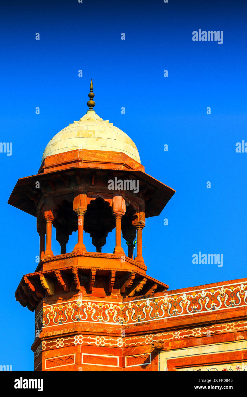 Minaret Red Fort, ,Taj Mahal, UNESCO World Heritage Site, Agra,Uttar ...