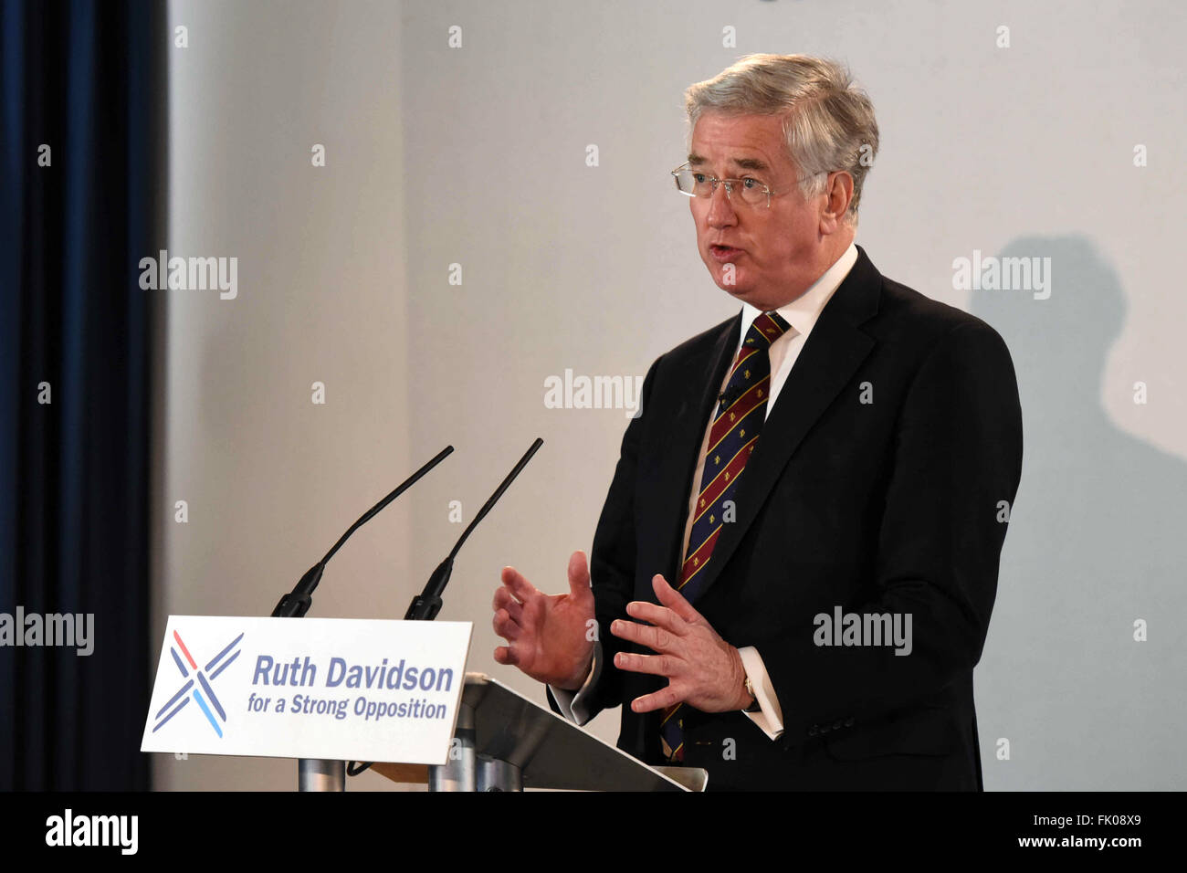 Defence Secretary Michael Fallon High Resolution Stock Photography and ...