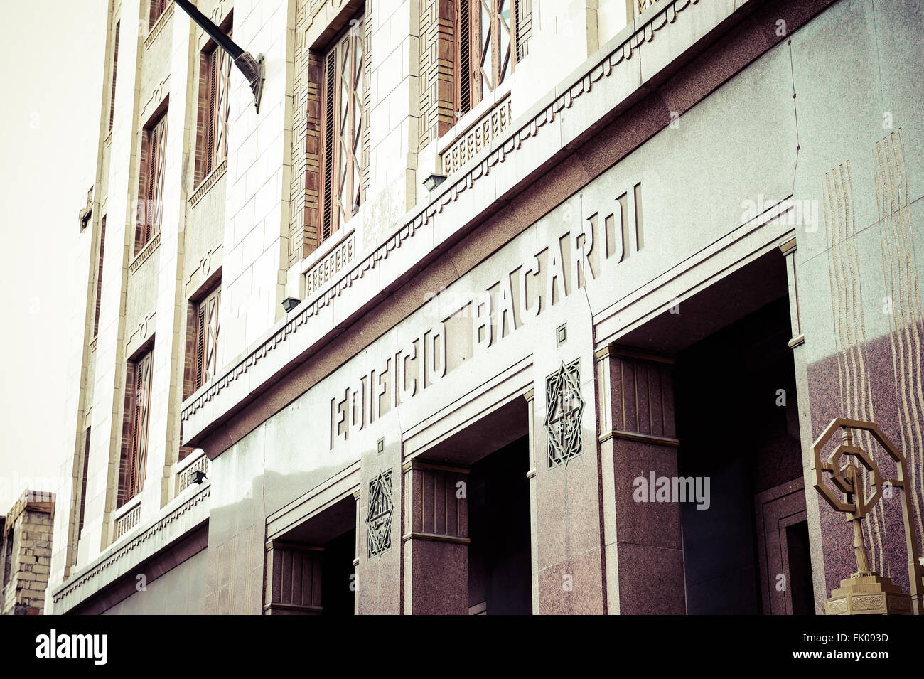 Edificio Bacardi building, Havana, Cuba Stock Photo - Alamy