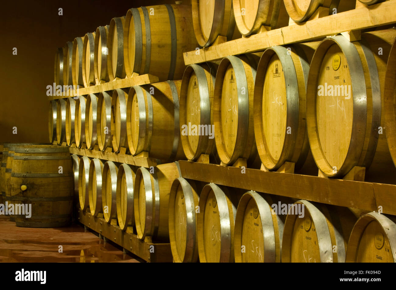 Griechenland, Kreta, Skalani, Weinkellerei Boutari, der Weinkeller ...