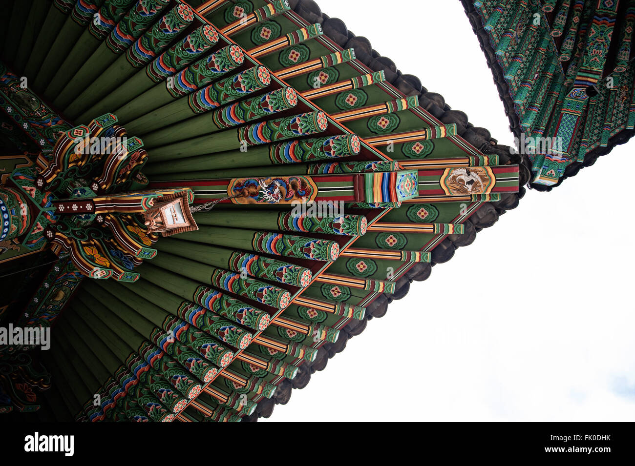 Korean palace hi-res stock photography and images - Alamy