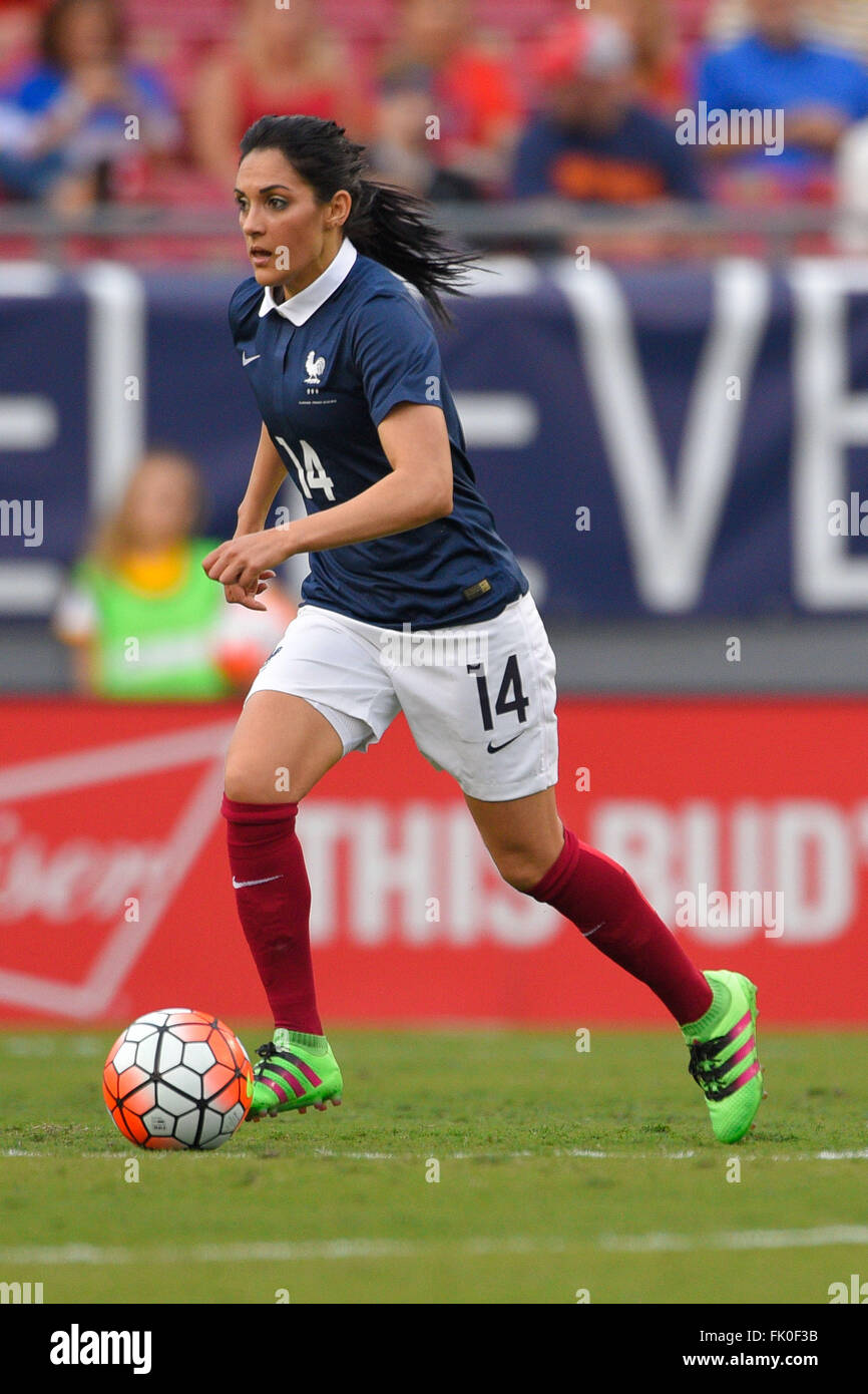 14 louisa necib hi-res stock photography and images - Alamy