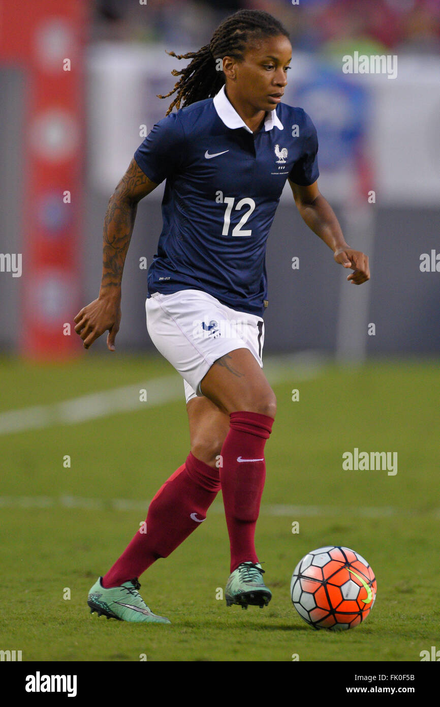 Elodie thomis hi-res stock photography and images - Alamy