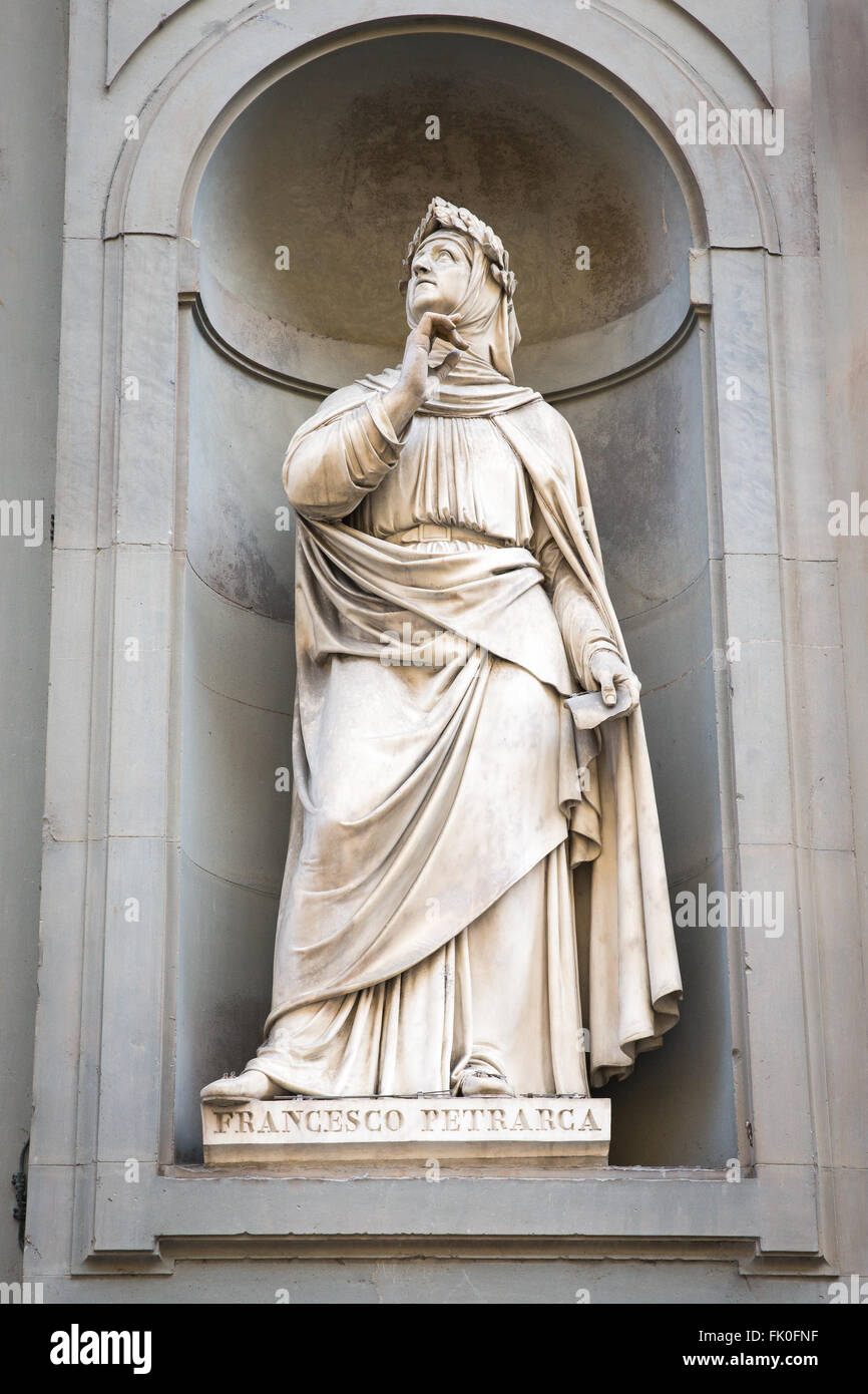 Petrarch statue hi-res stock photography and images - Alamy