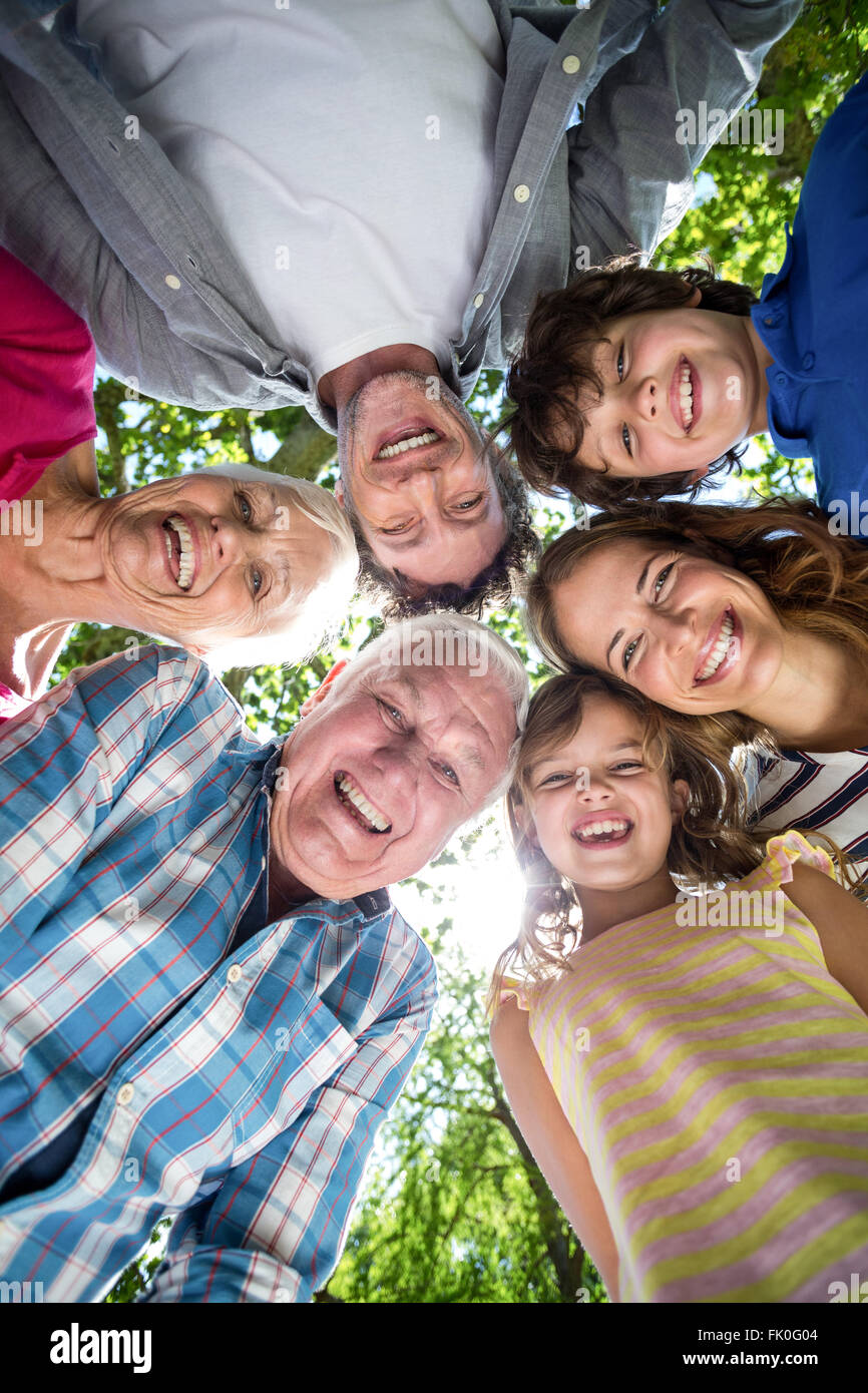 Heads circle hi-res stock photography and images - Alamy