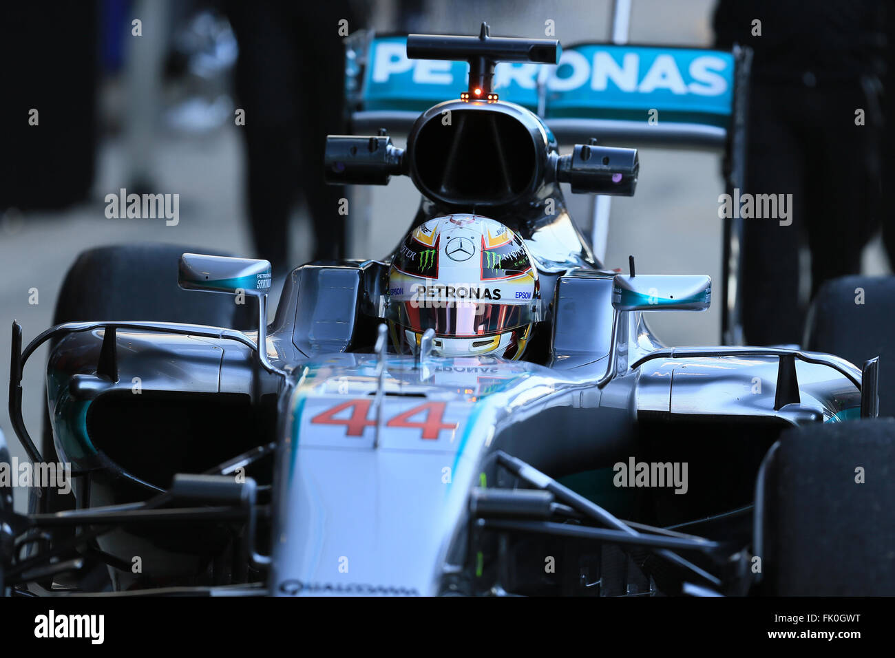 Mercedes amg f1 w07 hybrid lewis hamilton hi-res stock photography and ...