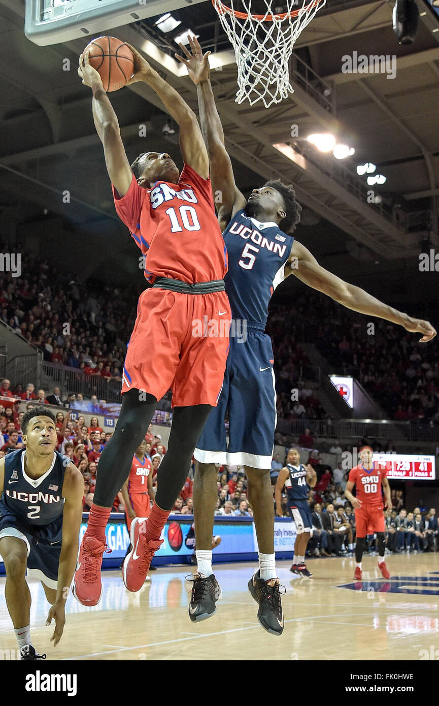Feb. 3rd, 2016:.Southern Methodist Mustangs guard Jarrey Foster (10 ...