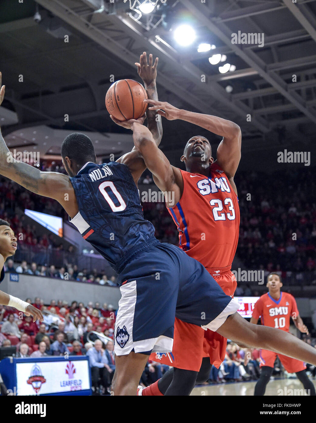 Feb. 3rd, 2016:.Southern Methodist Mustangs forward Jordan Tolbert (23 ...