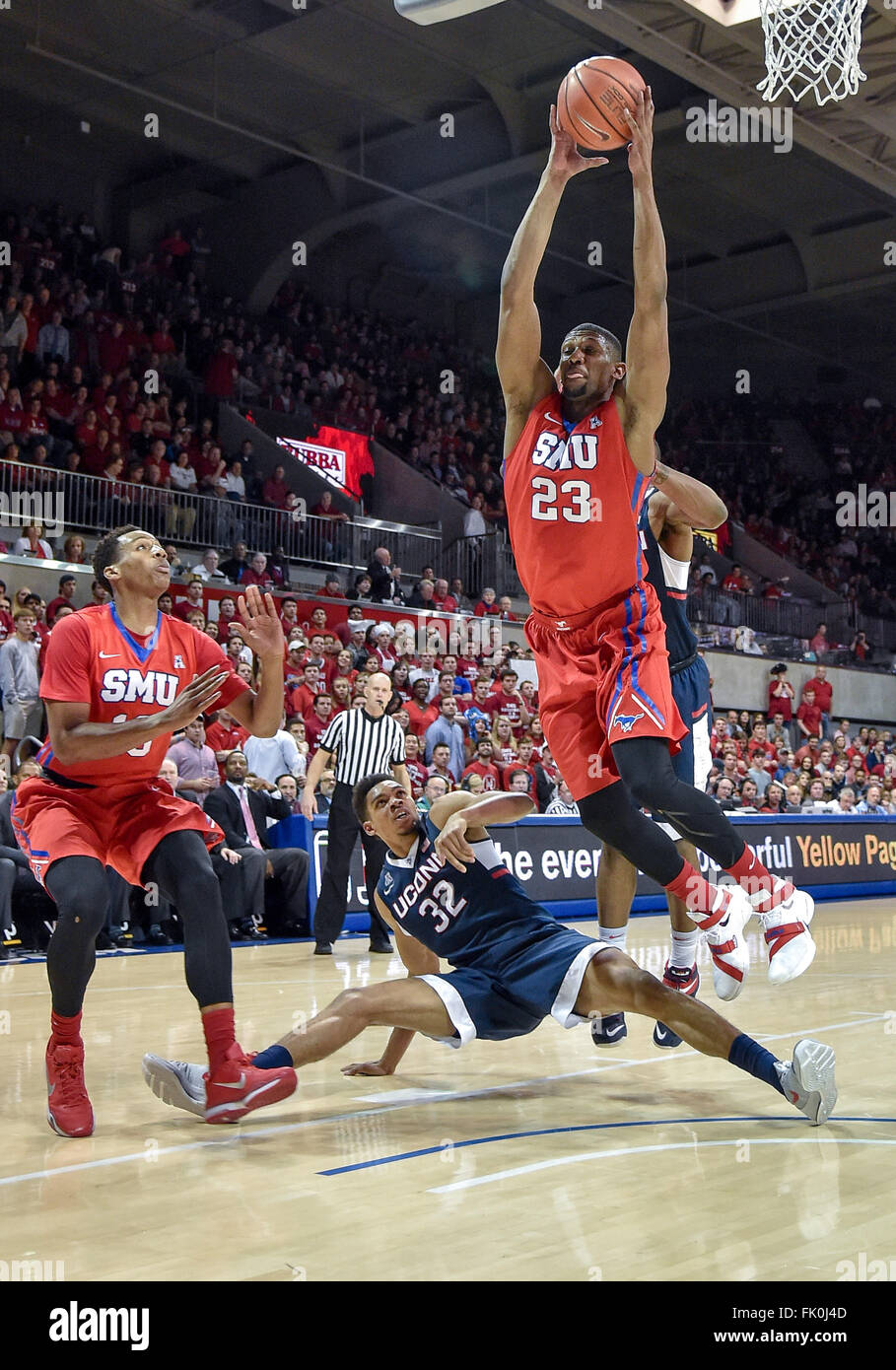 Feb. 3rd, 2016:.Southern Methodist Mustangs forward Jordan Tolbert (23 ...