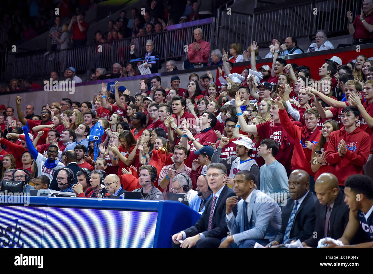 Feb. 3rd, 2016:.SMU fans cheer during an NCCA Mens Basketball game ...