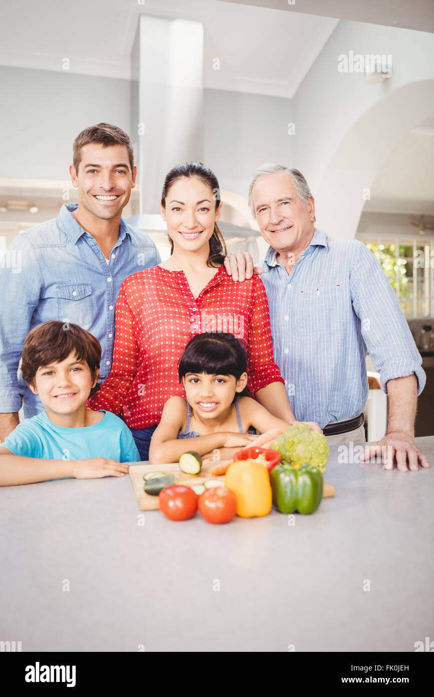Kitchen table activity hi-res stock photography and images - Alamy