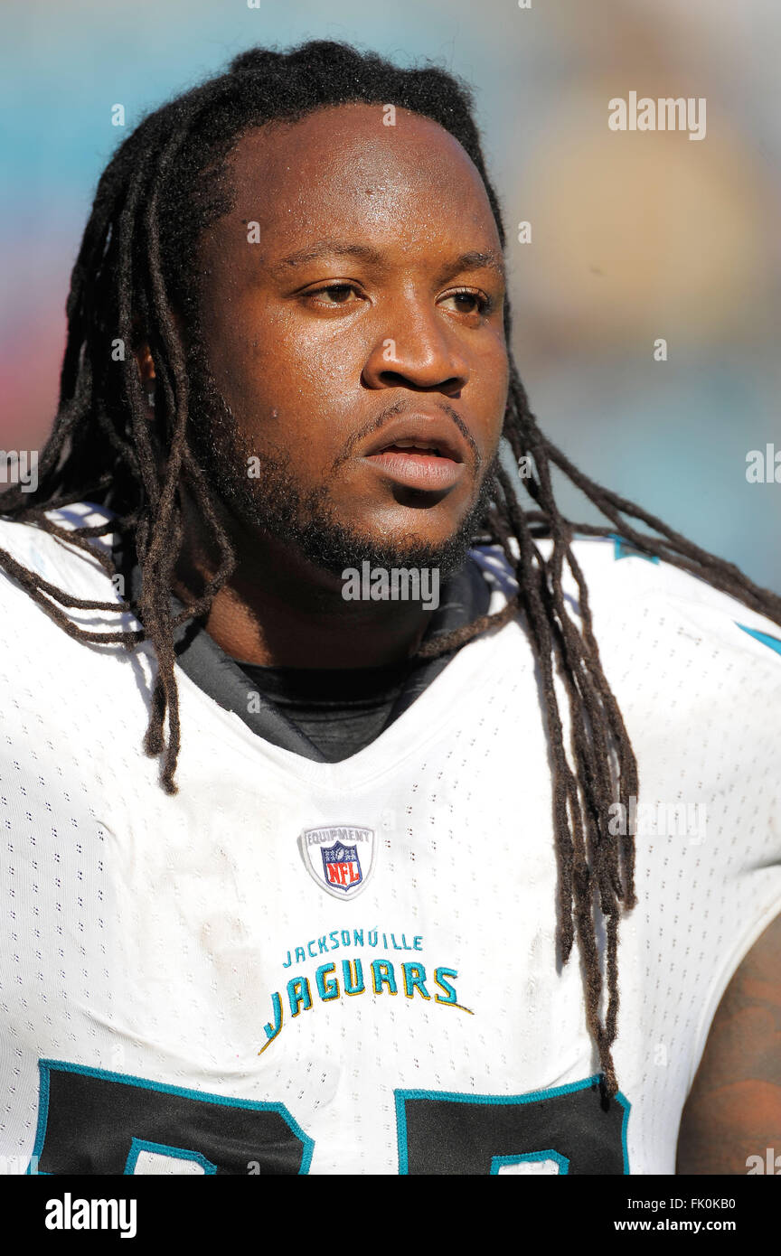 Jacksonville, Fla, USA. 2nd Oct, 2011. Jacksonville Jaguars offensive ...