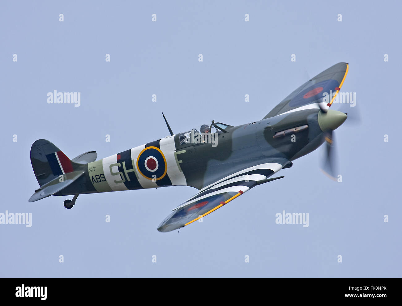 Spitfire Mk.Vb AB910 BBMF Stock Photo - Alamy