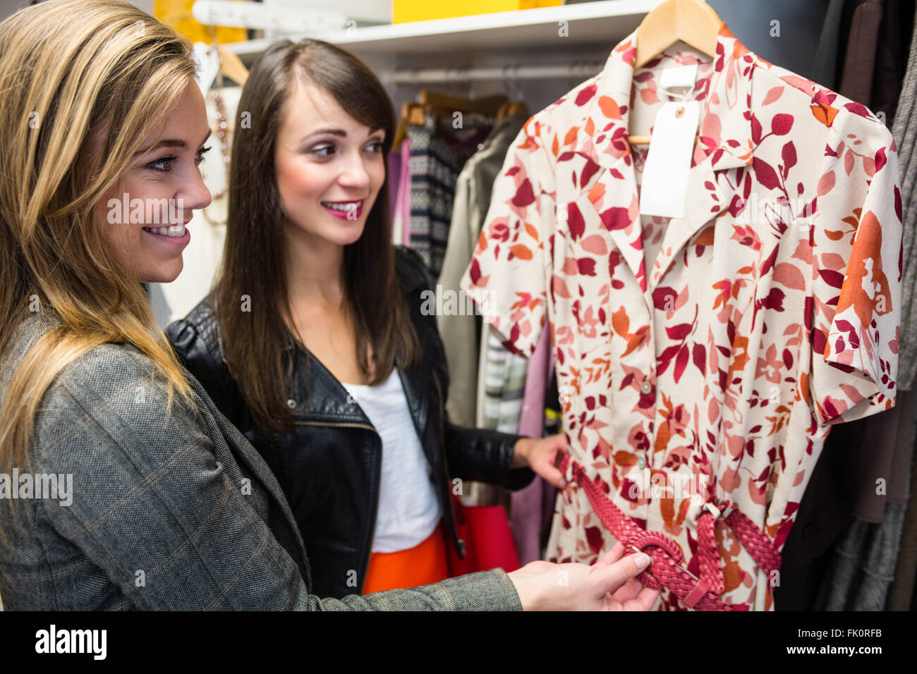 Women luxury shopping hi-res stock photography and images - Alamy