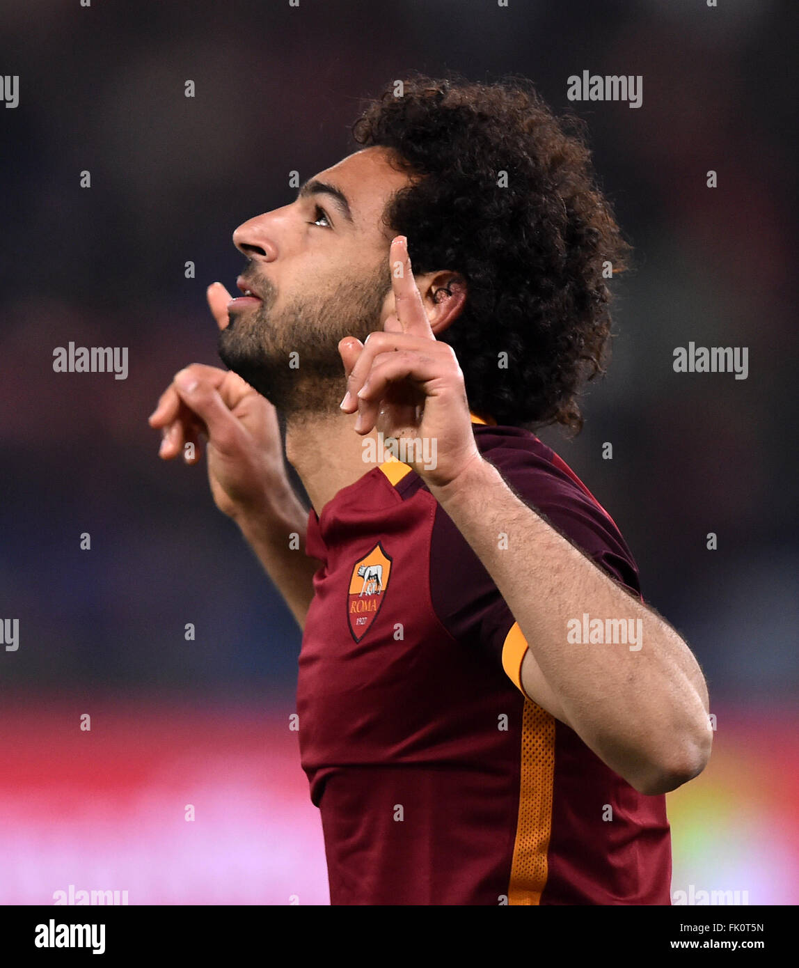 Mohamed salah roma fiorentina hi-res stock photography and images - Alamy