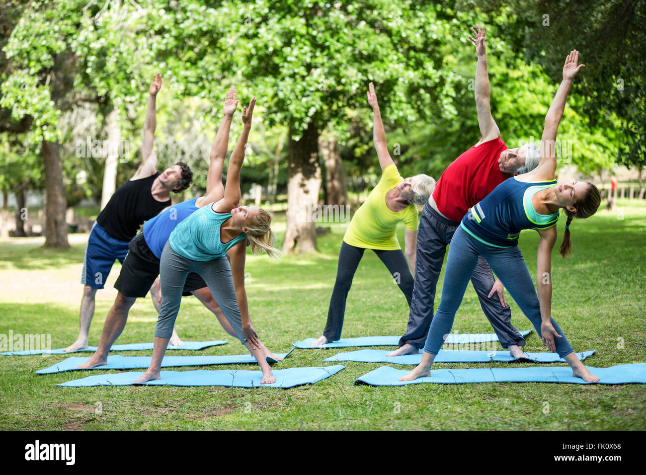 Fitness class stretching Stock Photo - Alamy
