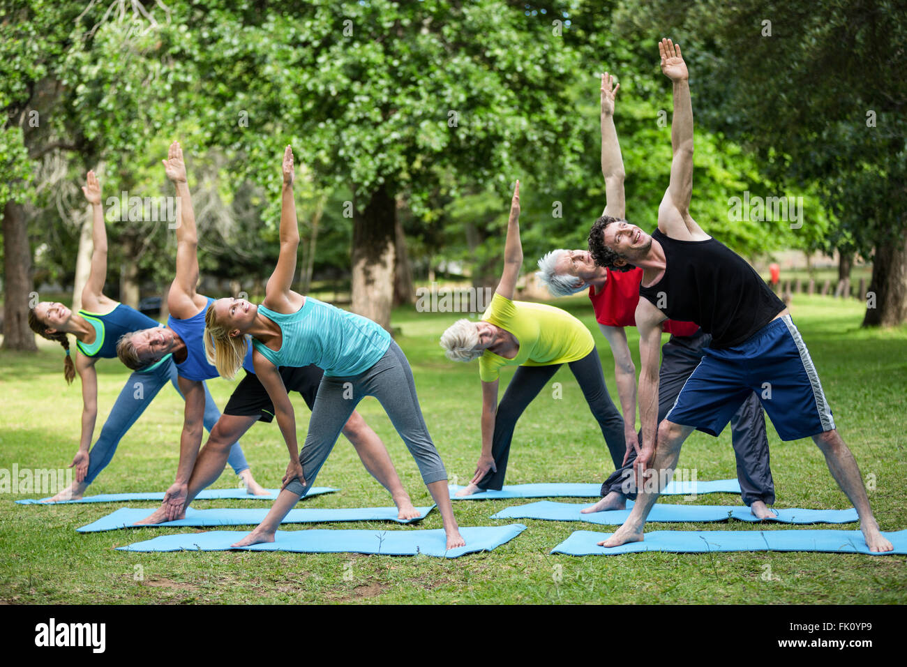 Fitness class stretching Stock Photo - Alamy