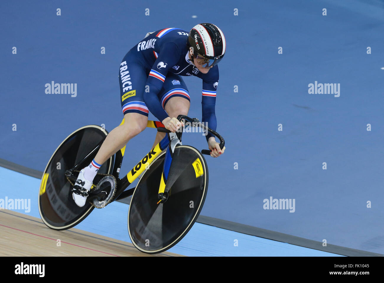 Lee valley Velo Centre, London, UK. 4th March, 2016. UCI Track Cycling ...