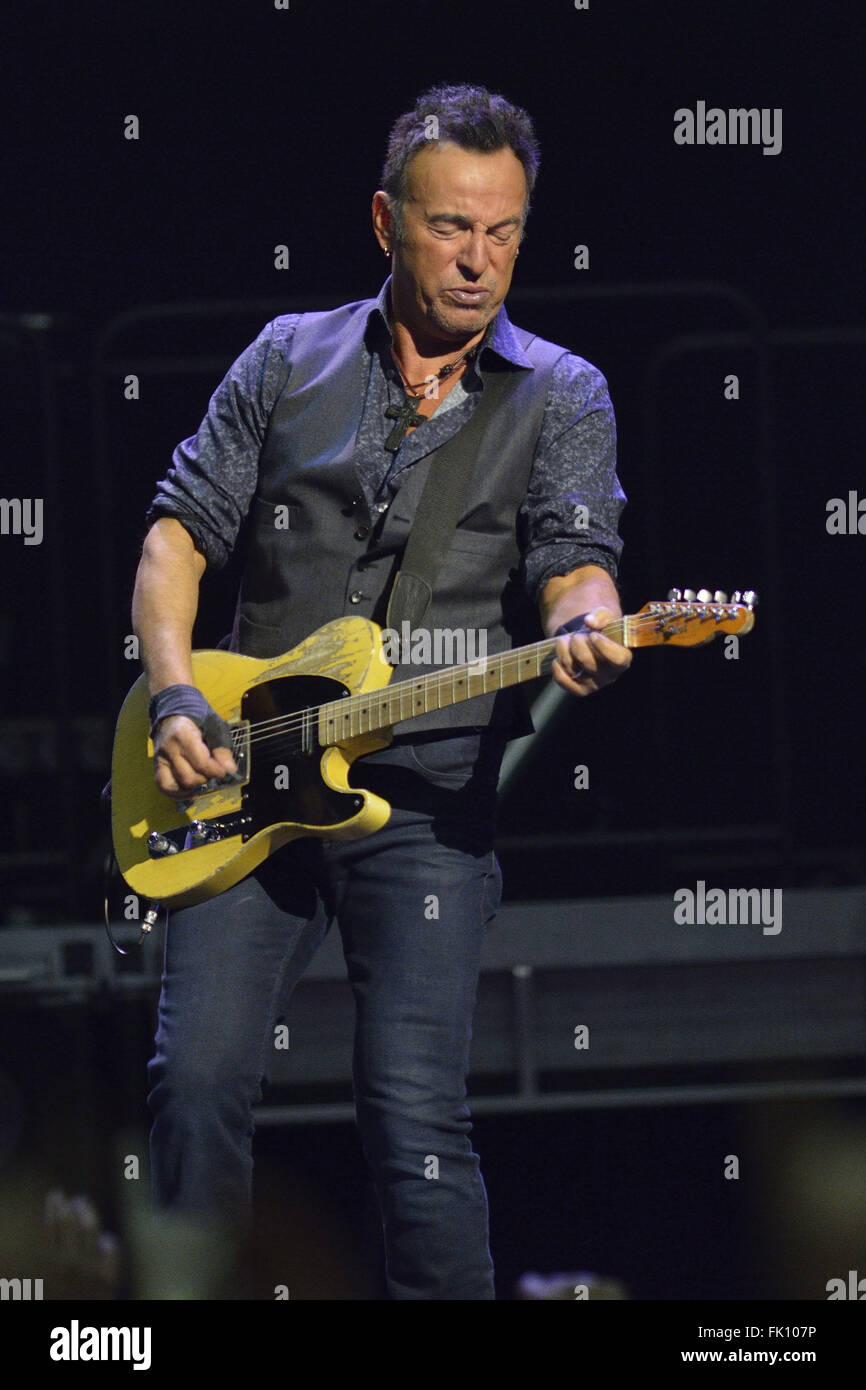 Bruce Springsteen and the E Street Band perform at the Air Canada ...