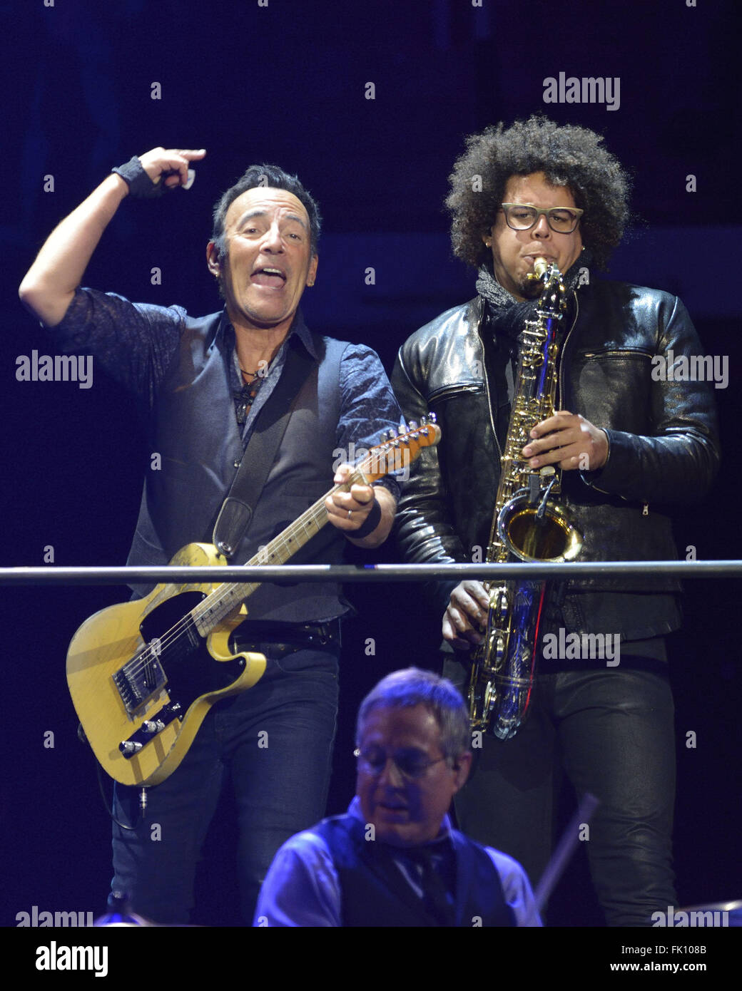 Bruce Springsteen and the E Street Band perform at the Air Canada ...