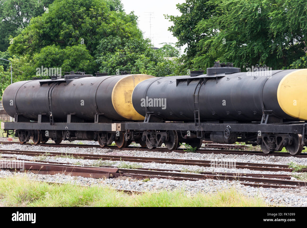 Oil train tank hi-res stock photography and images - Alamy