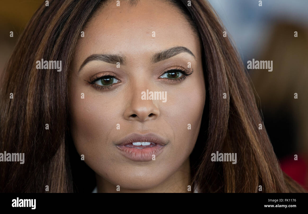 Katerina Graham Eyes