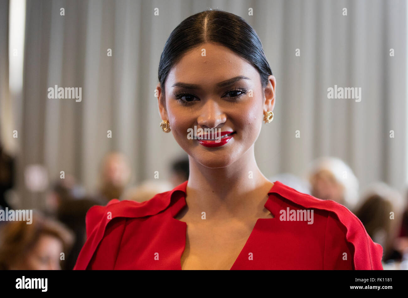 Pia alonzo wurtzbach hi-res stock photography and images - Alamy