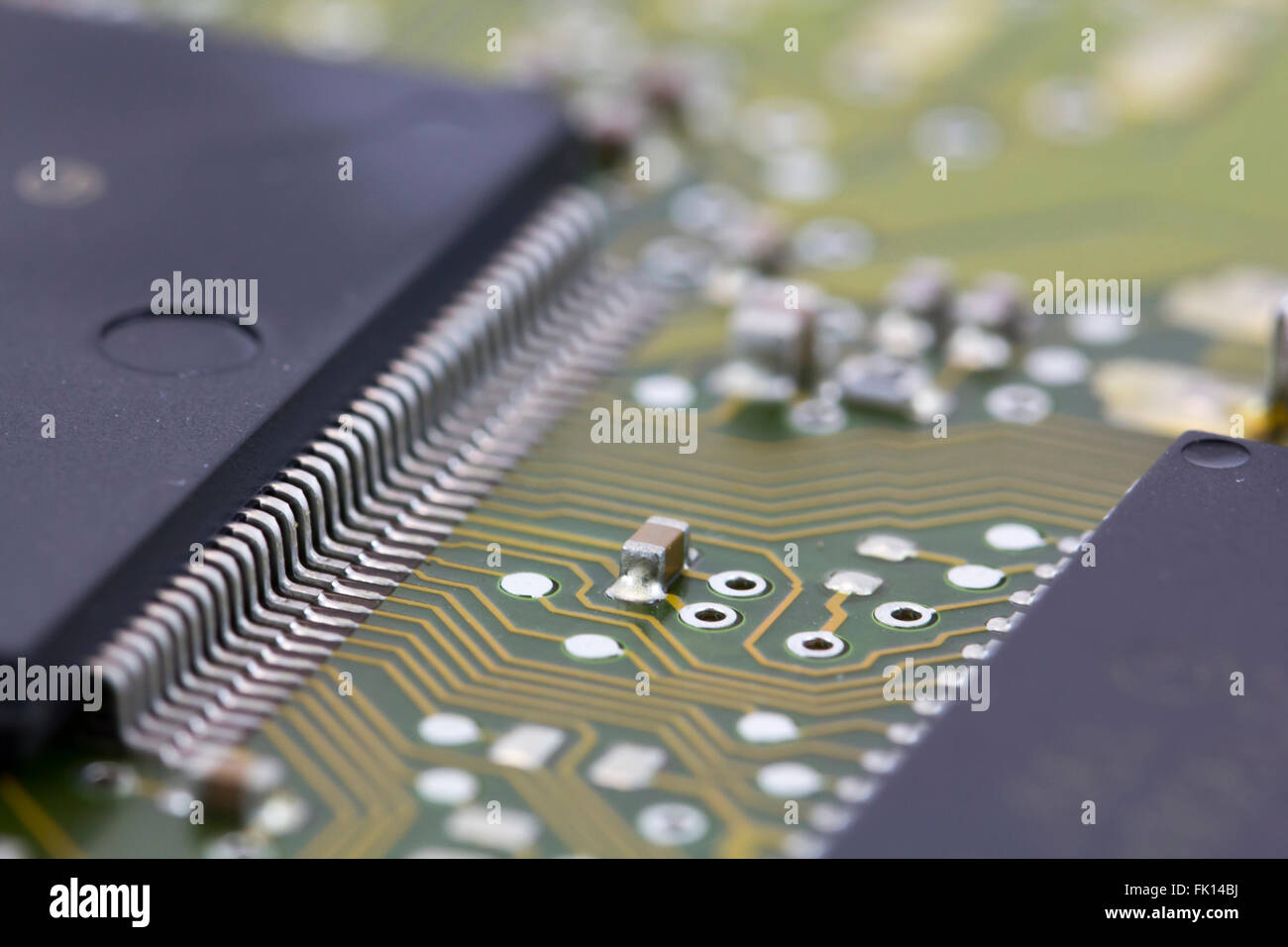 Microchips in a circuit board hi-res stock photography and images - Alamy
