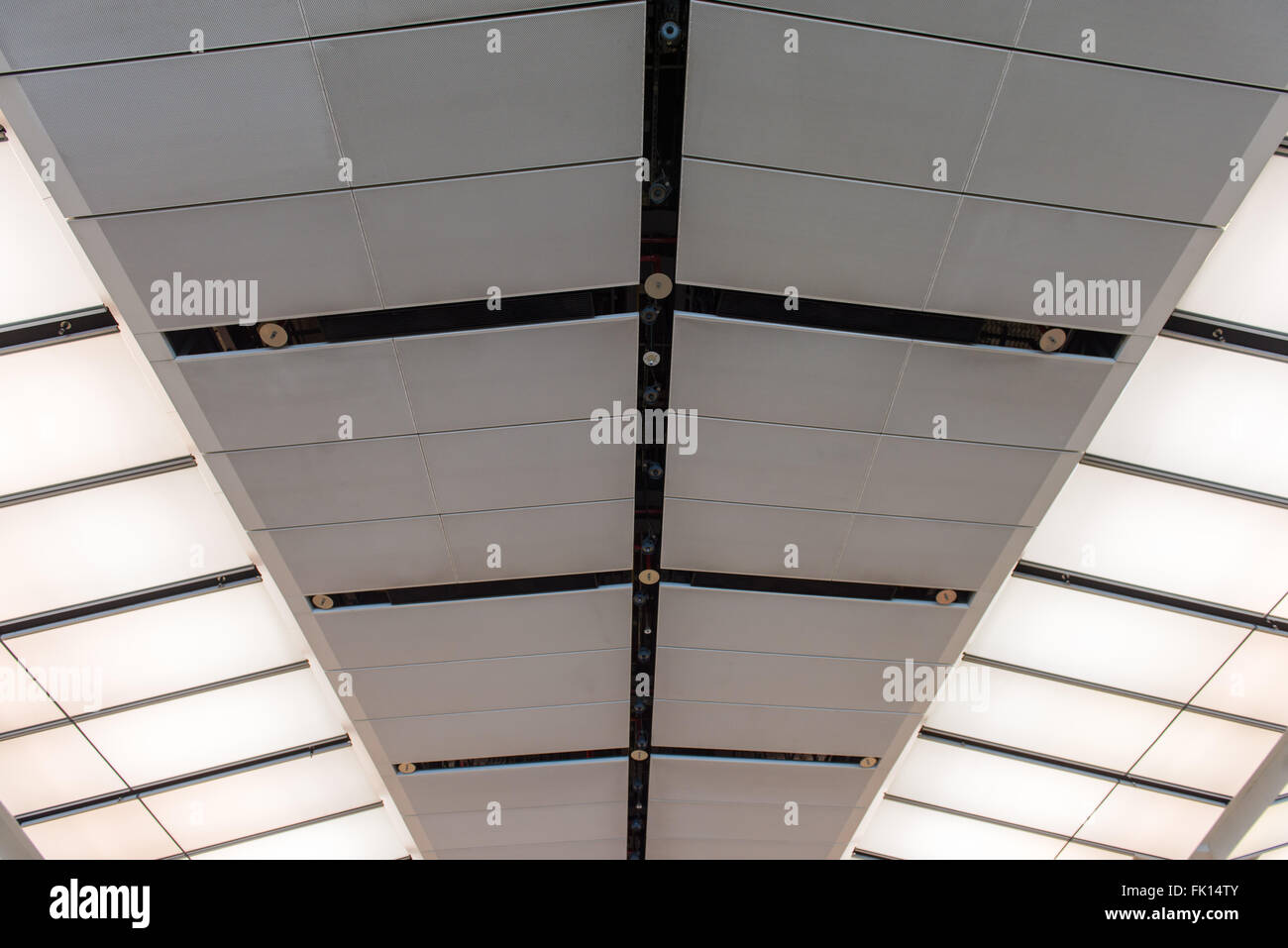 Modern architectural details and pattern of ceiling Stock Photo - Alamy