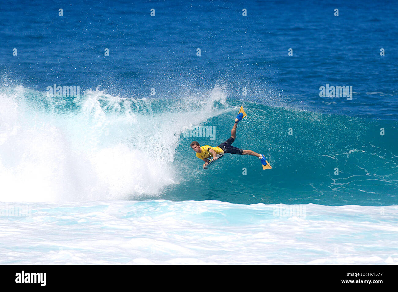 Haleiwa, Hawaii, USA. 4th Mar, 2016. Hawaii's Keahi Parker gets some ...