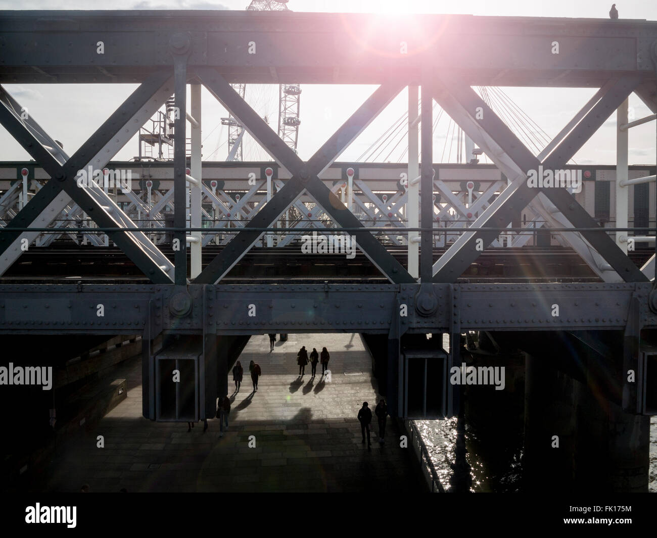 Hungerford bridge below hi-res stock photography and images - Alamy