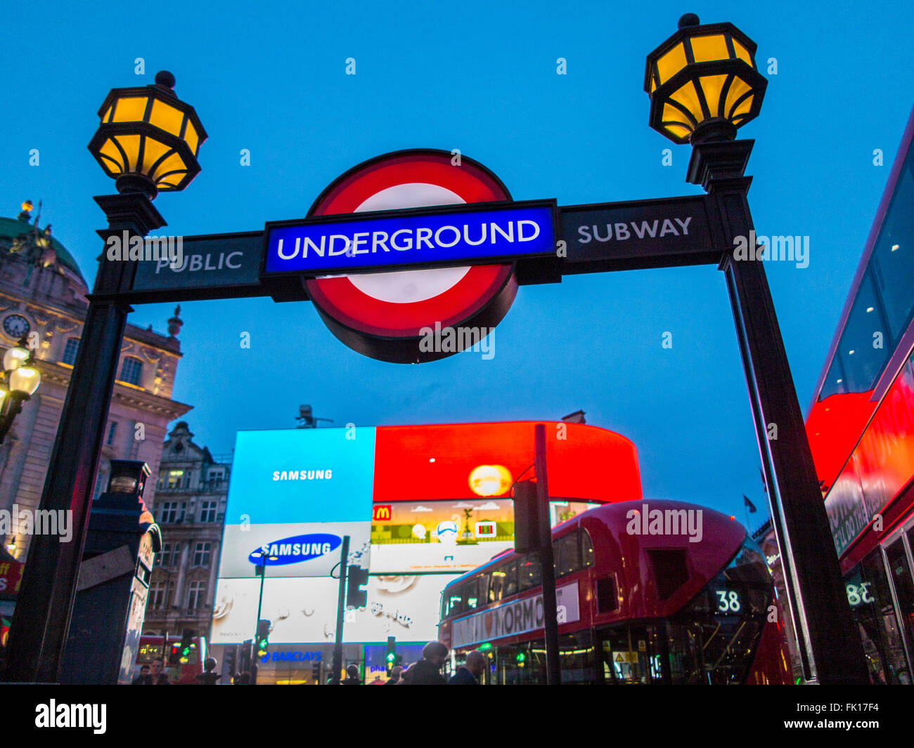 Piccadilly Circus Underground Station Stock Photos & Piccadilly Circus ...