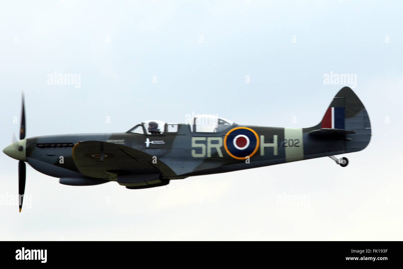 Supermarine spitfire mark 5 hi-res stock photography and images - Alamy