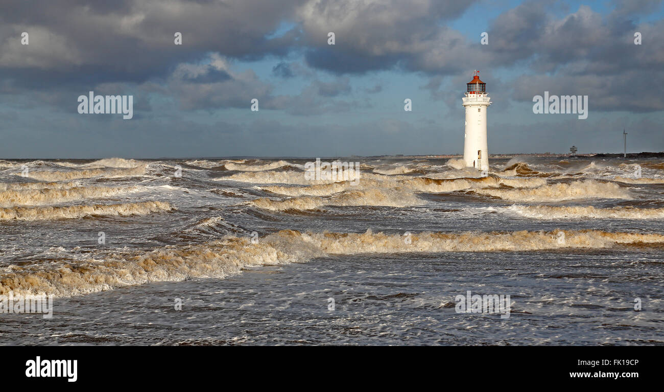 Perch Rock lighthouse at the Mouth of the River Mersey on a windy day ...