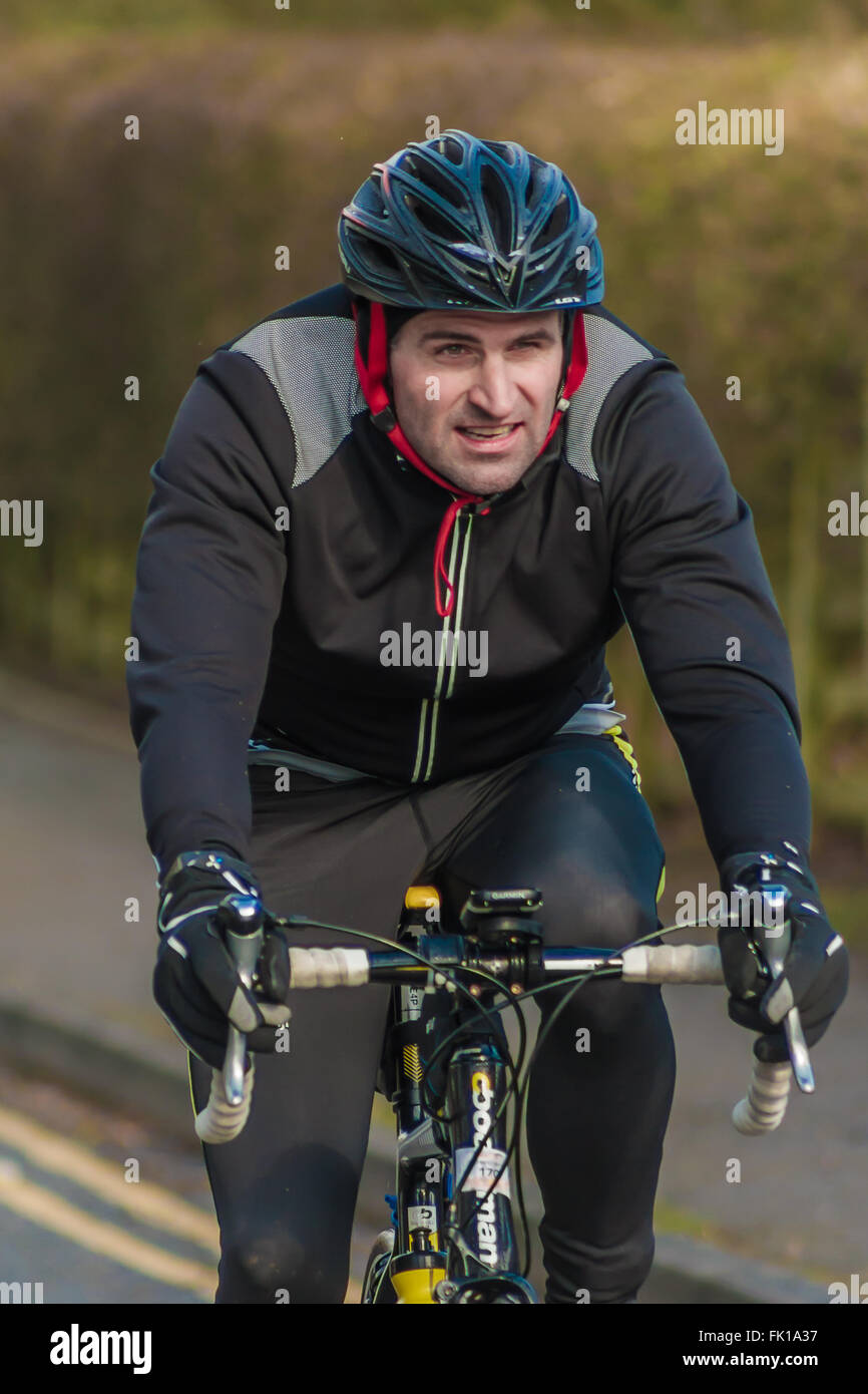 Whitwell, Rutland, UK. 5th March 2016. Cyclists competing in the "Bike ...