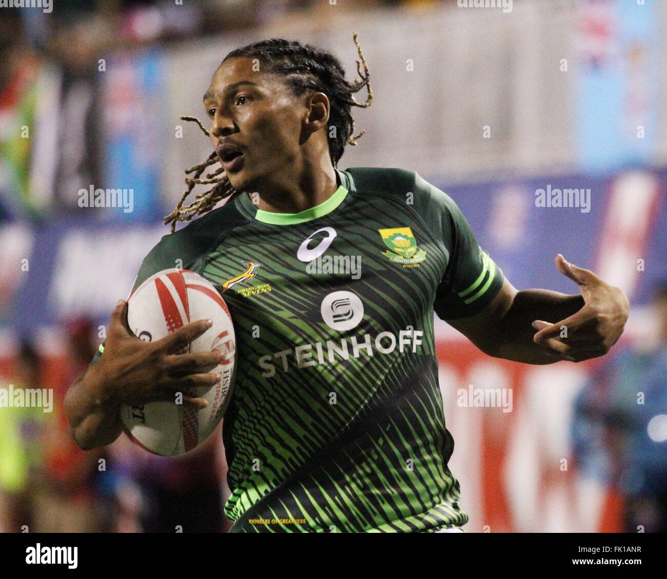 Las Vegas, NV, USA. 4th Mar, 2016. Justin Geduld of South Africa in ...