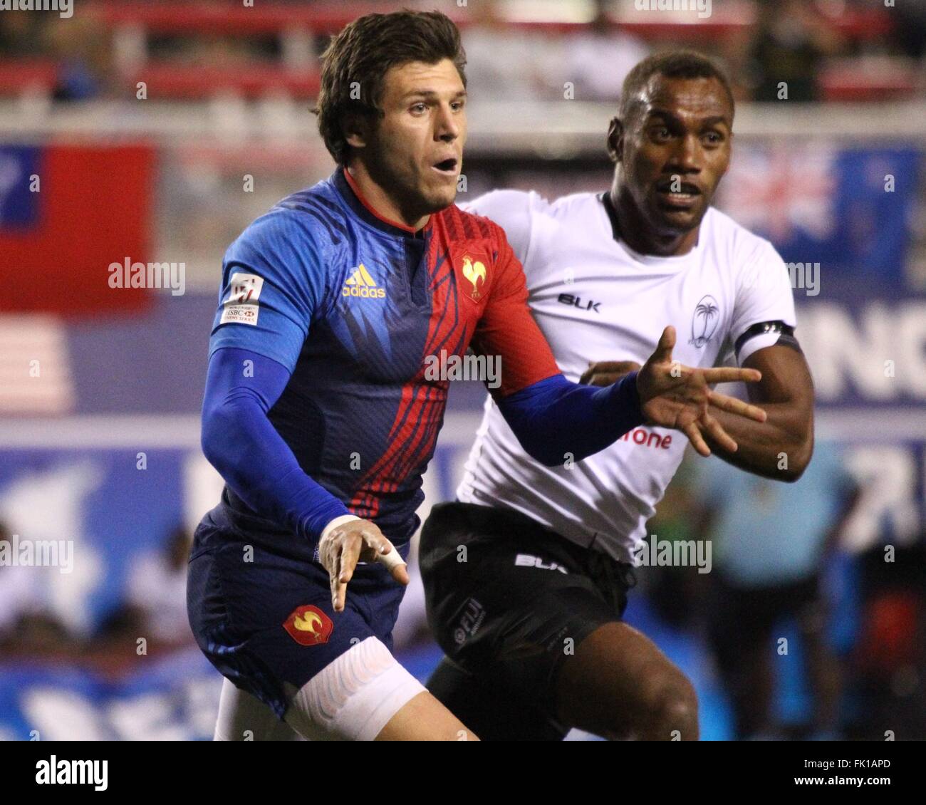 Las Vegas, NV, USA. 4th Mar, 2016. Jeremy Aicardi of France, Josua Vici ...